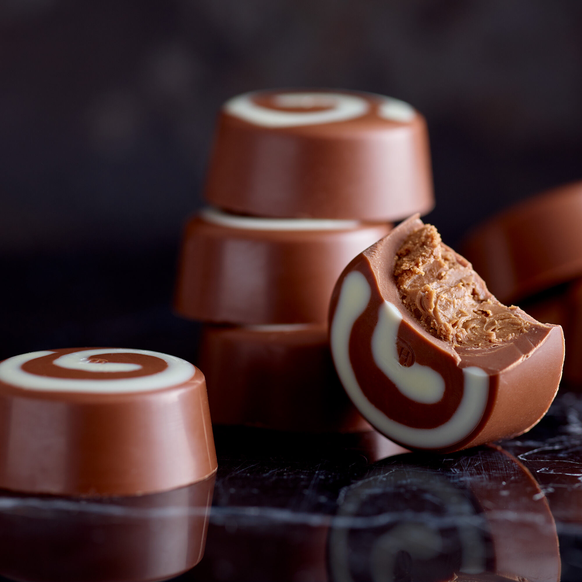 Dizzy Praline Chocolate Box | Small Chocolate Box | Hotel Chocolat